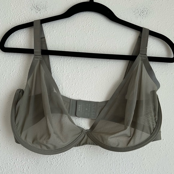 CUUP | Intimates & Sleepwear | Cuup Taupe Green Gray The Plunge Mesh ...